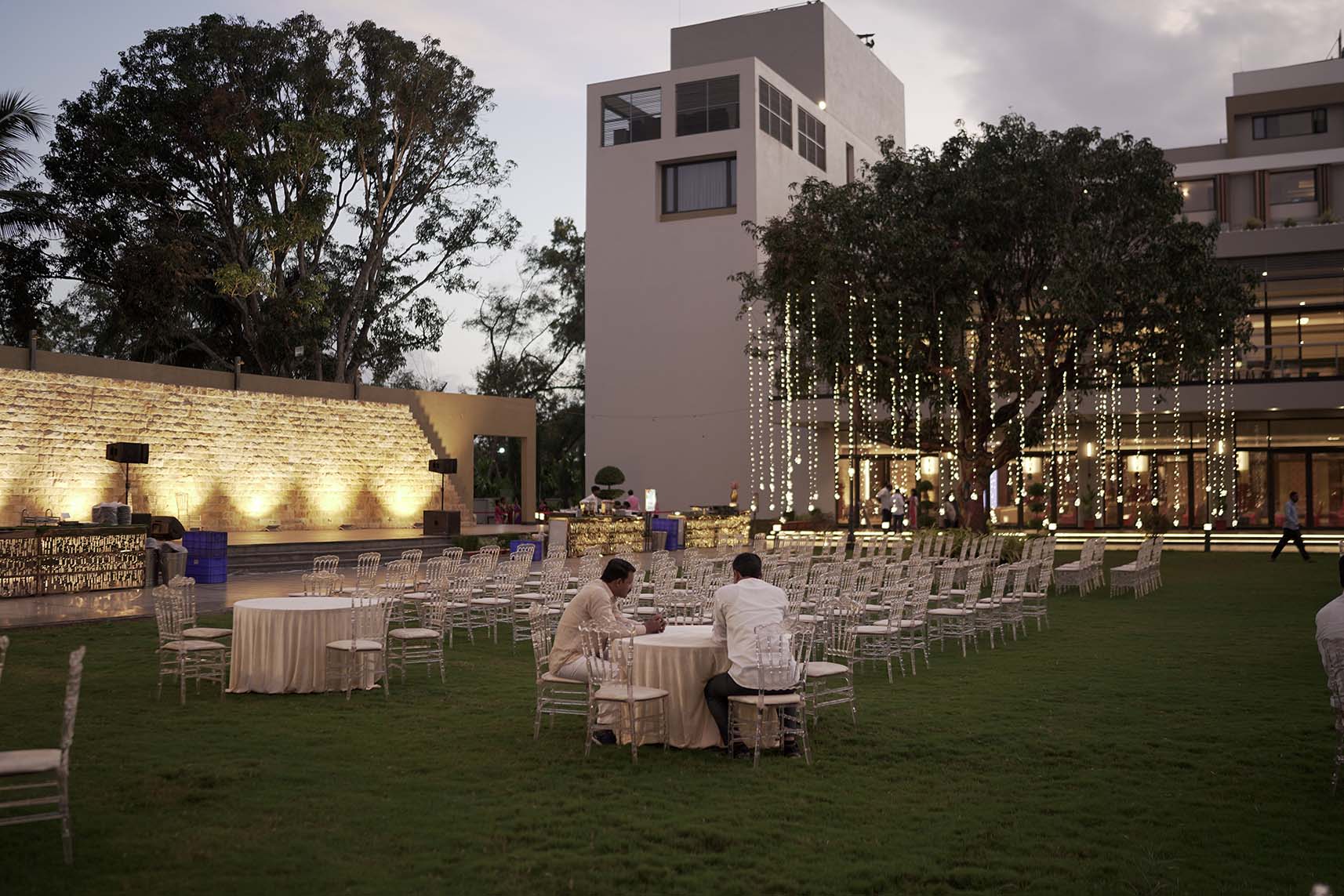 Woodrose Banquets & Hotel | Lawn